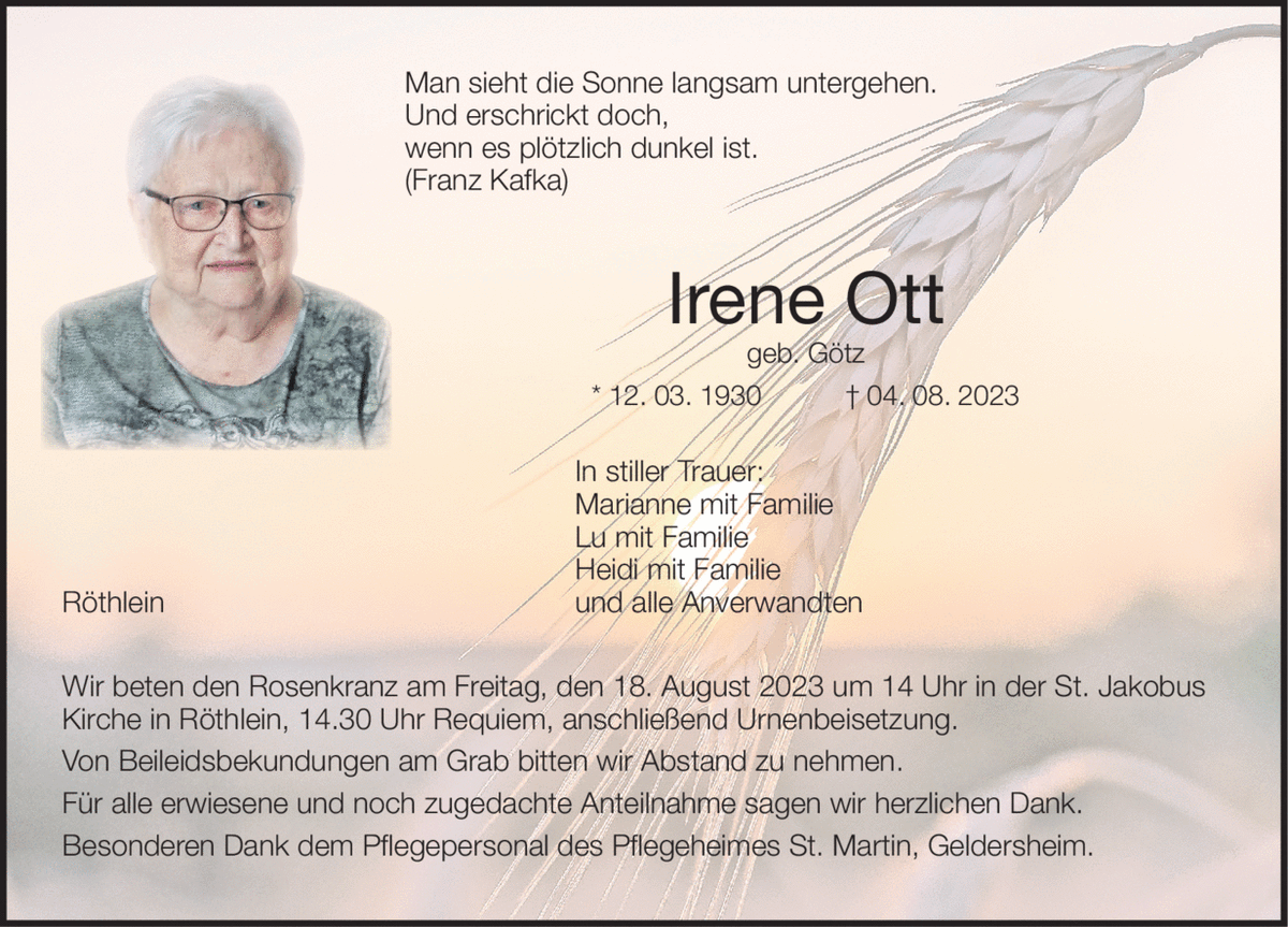 Man sieht die Sonne langsam untergehen